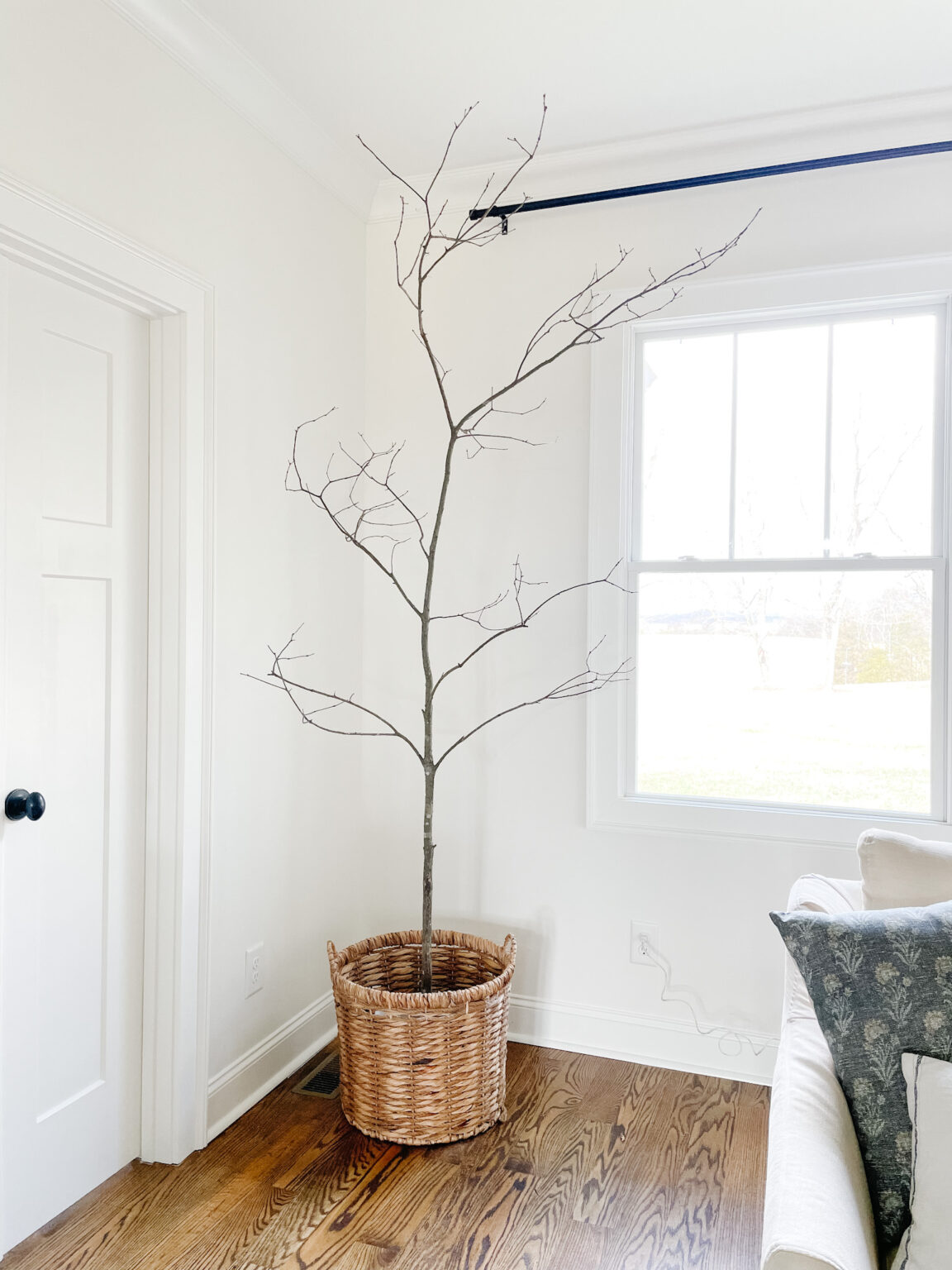 How to Make a Fake Tree - Amelia Lawrence Style