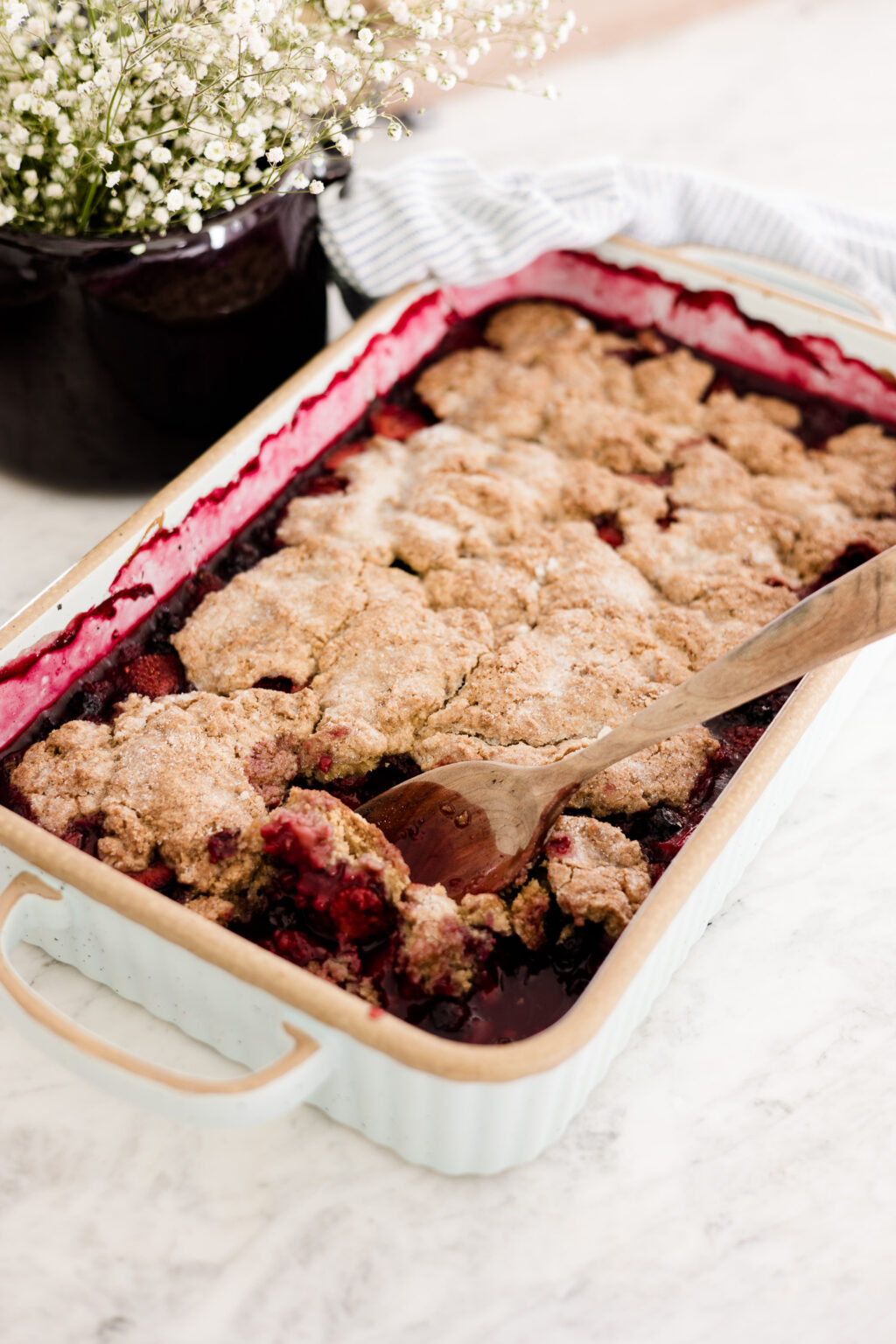 Mixed Berry Cobbler | Amelia Lawrence Style