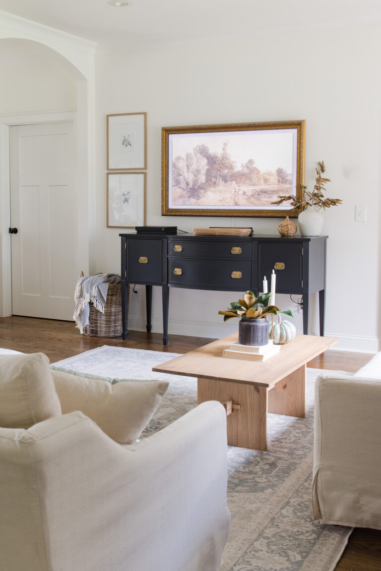 Simple Fall Decor - Amelia Lawrence Style