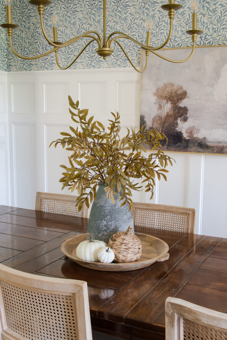 Simple Fall Decor - Amelia Lawrence Style