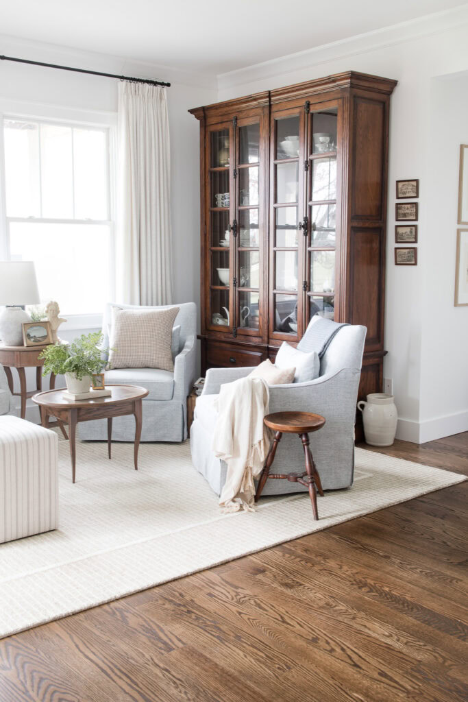 Best Affordable Accent Chairs - Amelia Lawrence Style